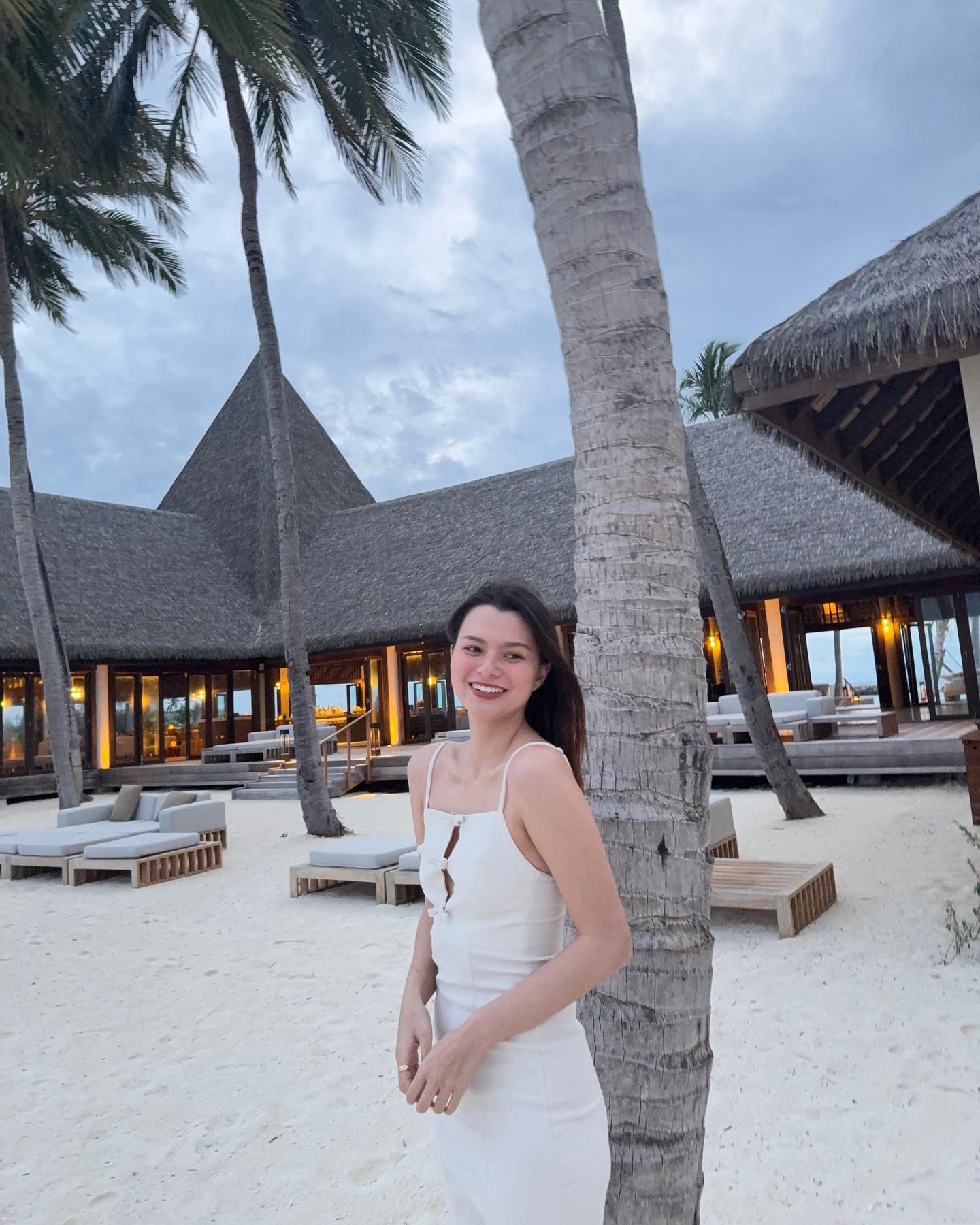 帶你認識泰國混血女神Becky，從《粉紅理論》爆紅到CHANEL大使